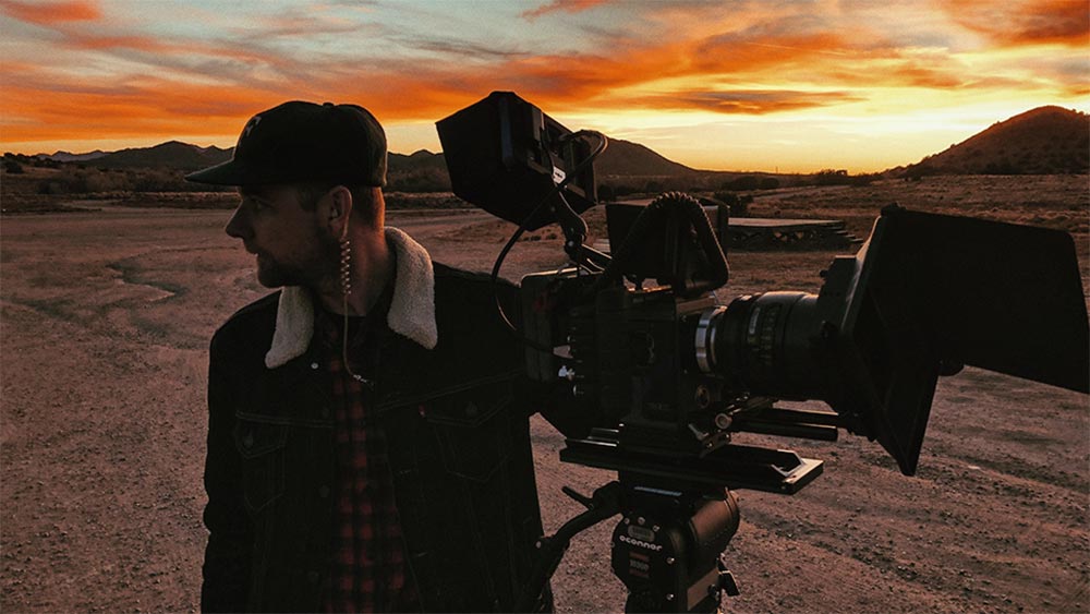 Adaptation of a desert-scenes band uprising to cult status - Film Fusion