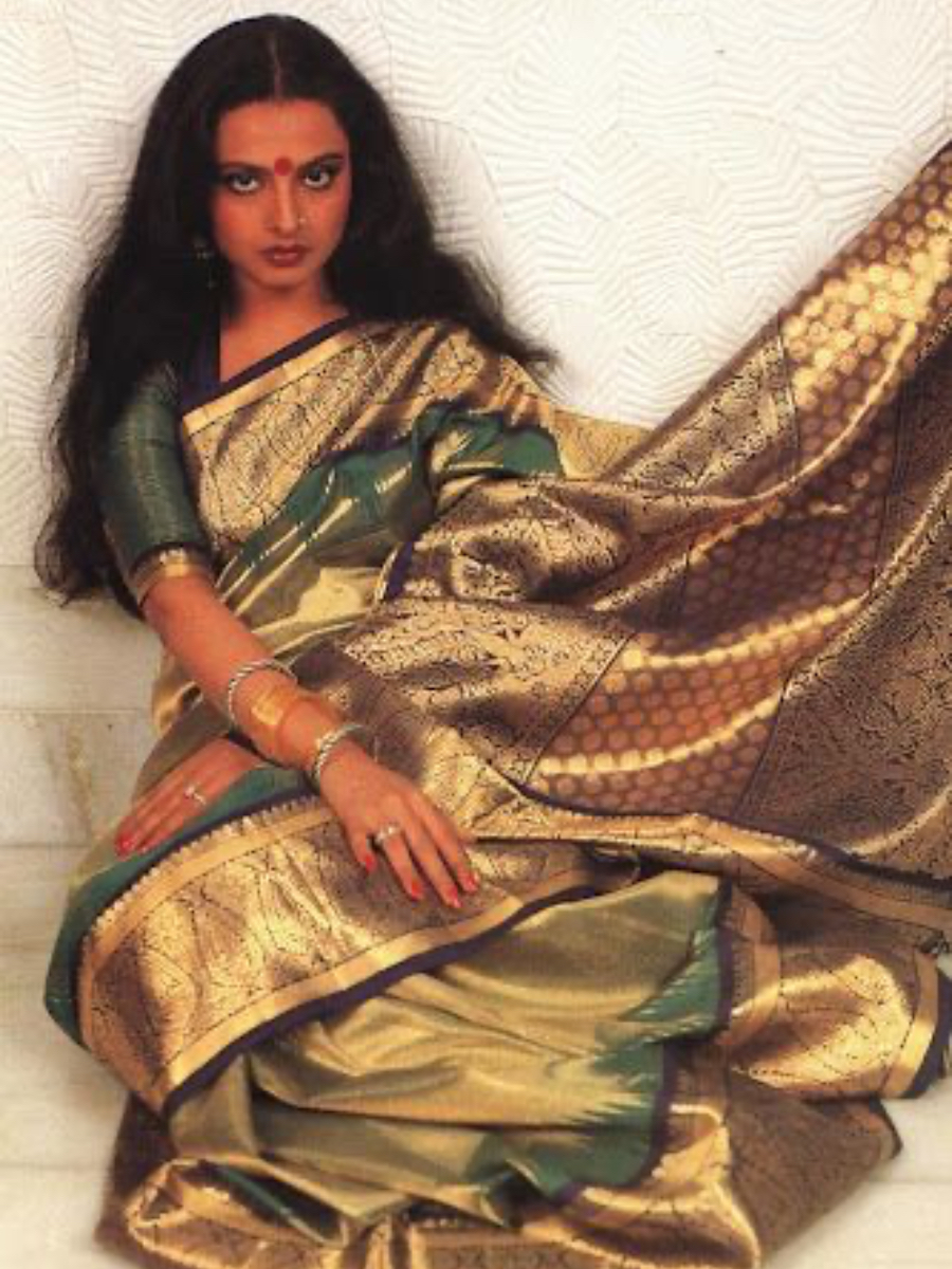 Why is Rekha an Underrated Fashion Icon? | DESIblitz