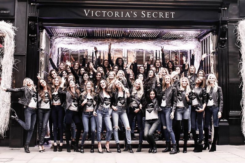 Highlights of Victoria's Secret Fashion Show 2014 | DESIblitz