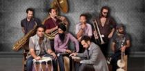 Sunny Jain and his Red Baraat Band | DESIblitz