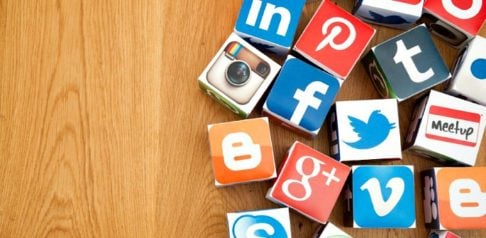 Are Anxieties and Insecurities caused by Social Media? | DESIblitz