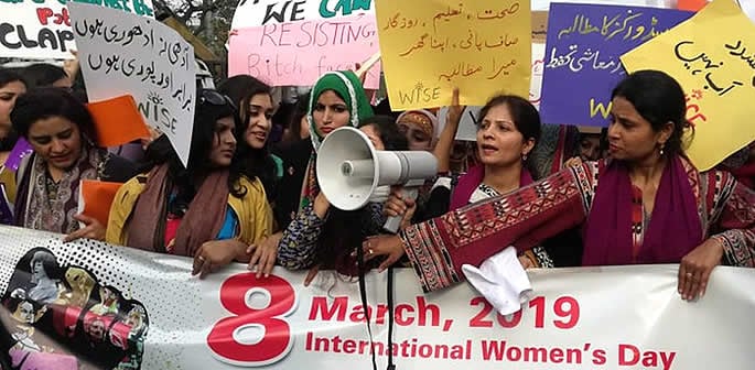 Pakistani Women’s ‘Aurat’ March and its Impact | DESIblitz