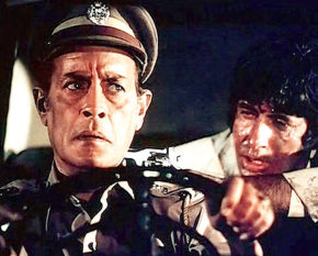20 Famous Bollywood Police Characters in Movies | DESIblitz