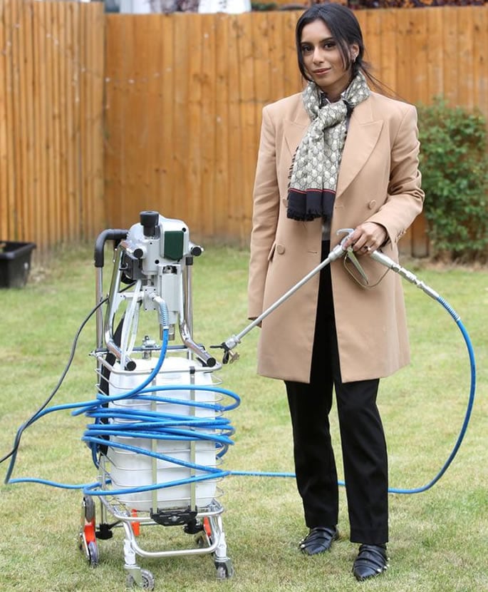 Scientist invents Spray to Fight Covid-19 that NASA is Using | DESIblitz