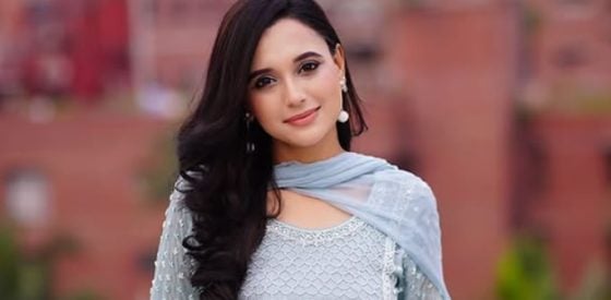 Who are Rhea & Lara Raj, the Sibling Stars Rising in Pop Music? | DESIblitz